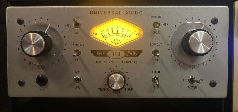 Universal Audio 710 Twin Finity Mic Preamp (Gebraucht) in Gersau für ...