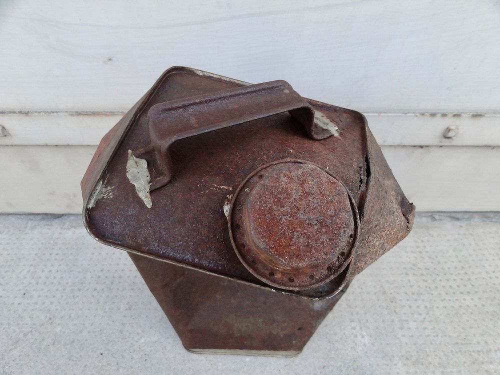 alter, kleiner Kanister aus Blech Rost Blechkanister Bidon (Gebraucht ...
