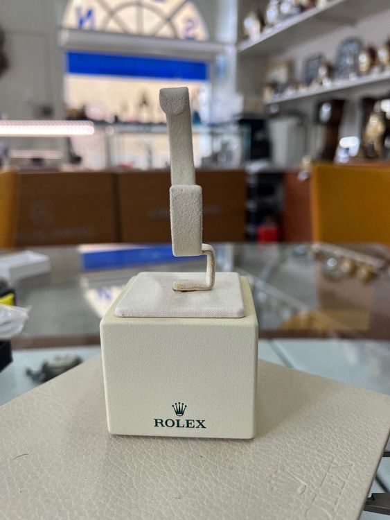 Rolex Displays für eine Uhr (Gebraucht) in Winterthur für CHF 50 – mit ...