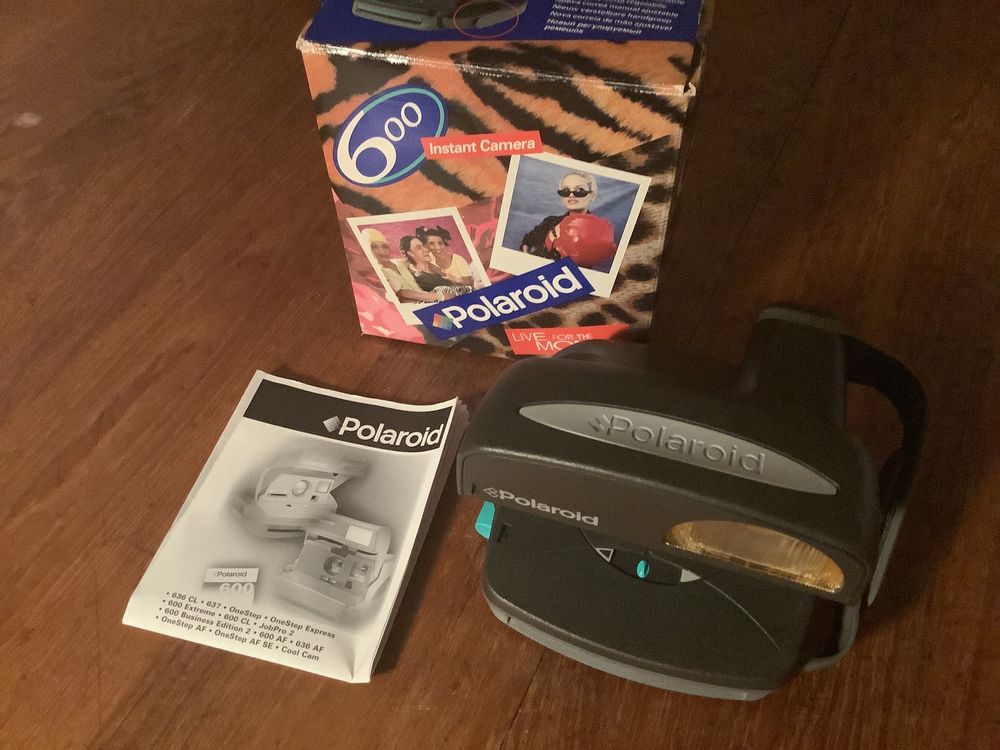 POLAROÏD 600 (Gebraucht) in Marly für CHF 15 – mit Lieferung auf ...