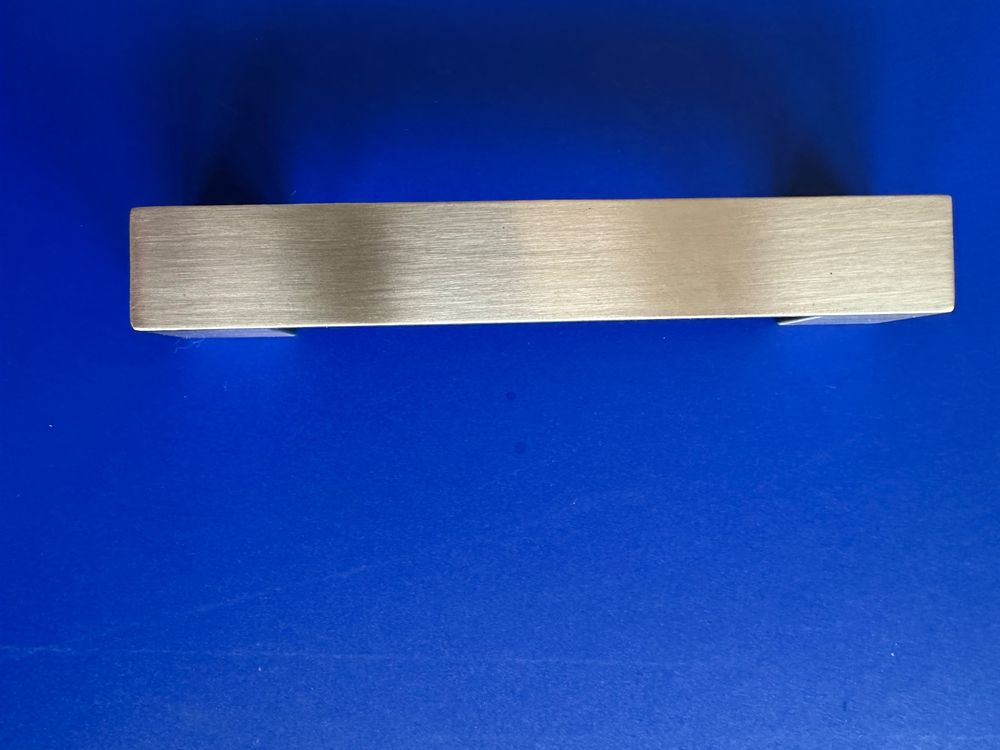Handgriffe für Türen, Schränke, Schubladen (Gebraucht) in Küsnacht ZH ...