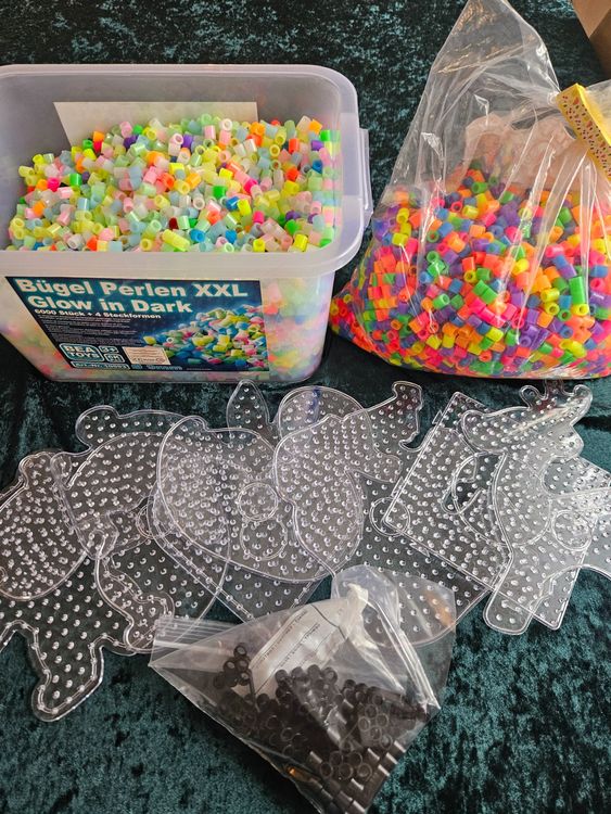 Bügelperlen XXL Riesiges Set, ca. 10000 Perlen und Formen (Gebraucht ...