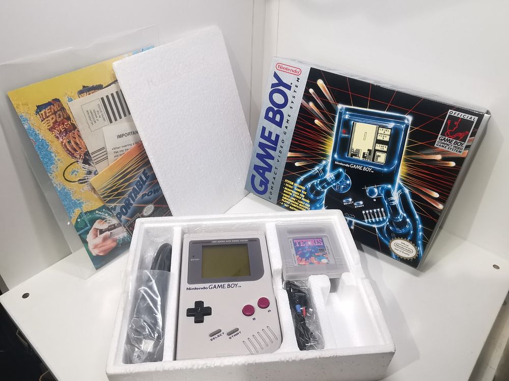 Nintendo Gameboy DMG-01 in Original Verpackung | Kaufen auf Ricardo