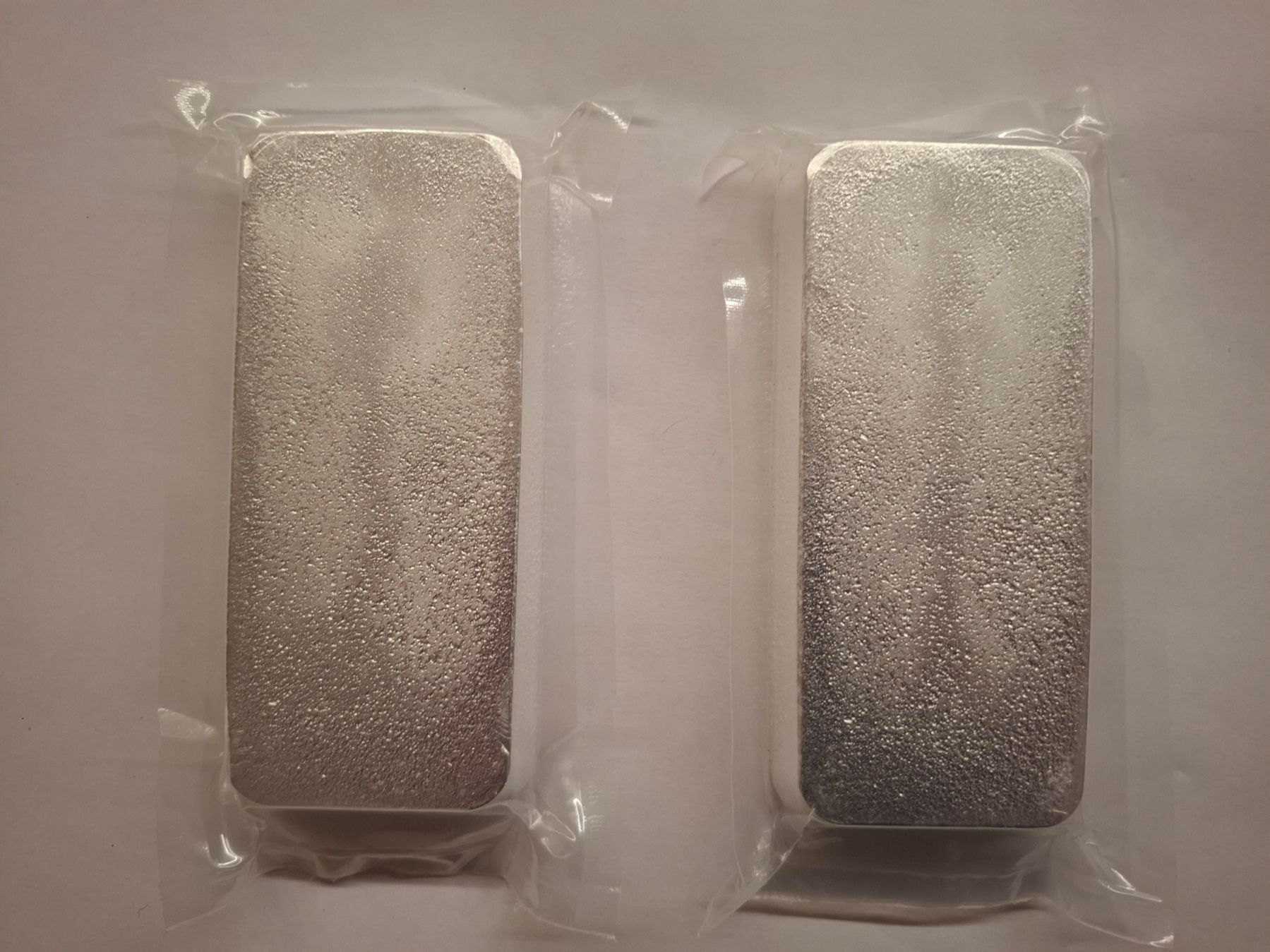 2 x 1 lingot de 1 kg "Argor Heraeus" (Neuf avec emballage d'origine) à ...