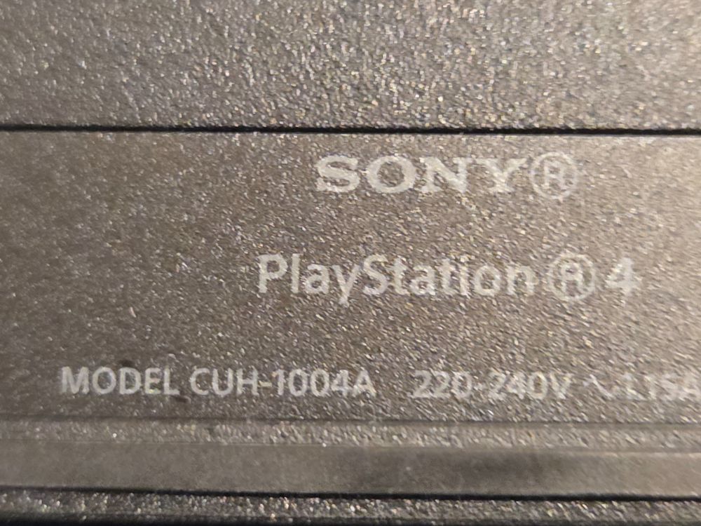Playstation 4 PS4 + Controller + Headset + 10 Games - PS4 (Gebraucht ...