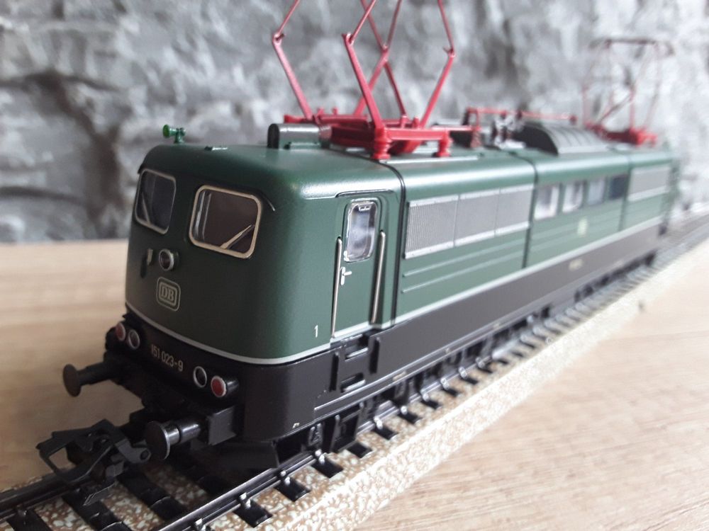 Modelleisenbahn _ Märklin 3057 Lokomotive DB 151 _ Spur H0 | Kaufen auf Ricardo