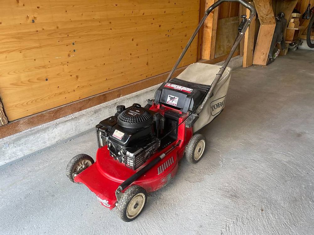 Rasenmäher Briggs&Stratton Quantum XM40 (Defekt) in Lobsigen für CHF 29 ...