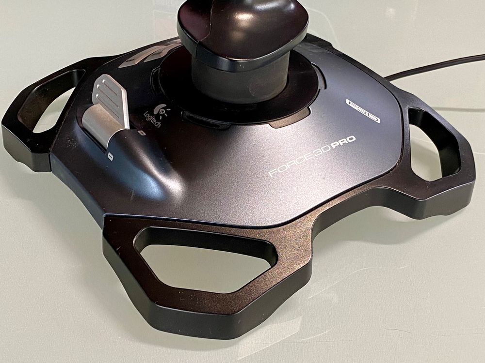 Logitech FORCE 3D PRO, Force Feedback Joystick | Kaufen auf Ricardo