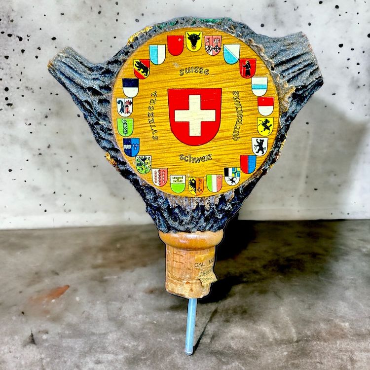 Bouchon verseur musical / boîte musicale Suisse (Gebraucht) in Morges ...