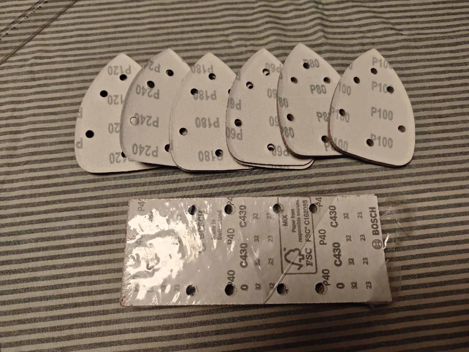 Bosch Schleifpapier Set, und ni name Set, div. Körnungen, ne (Neu ...