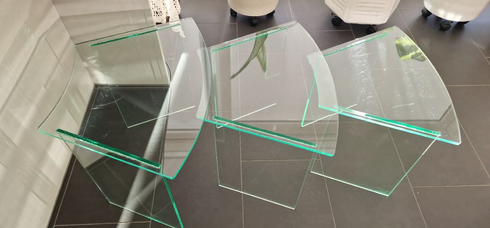 Tavolino di design moderno, preseta alcuni segni usura. (Usato) a ...