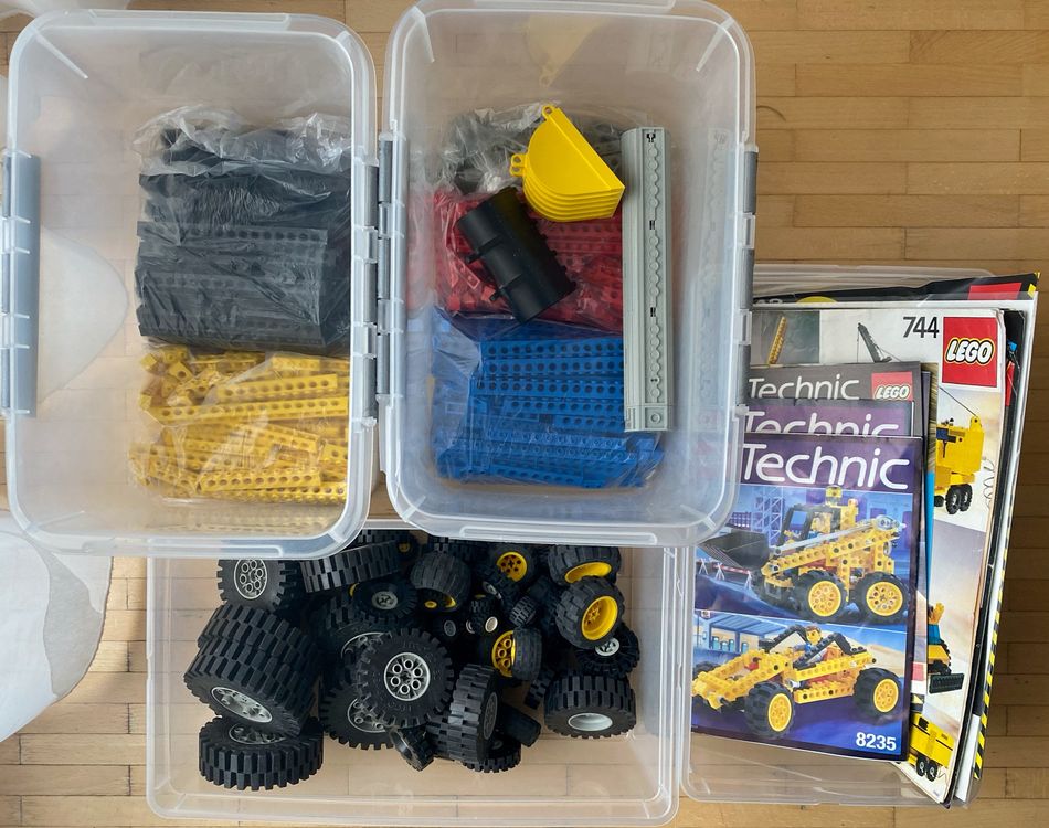 LEGO-Sammlung Teil 2, weit über 2000 LEGO Technikteile (Gebraucht) in ...