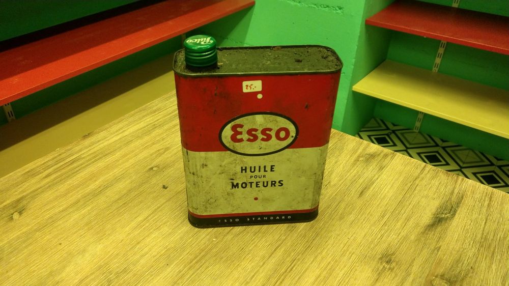 BIDON HUILES ESSO 2 | Kaufen auf Ricardo
