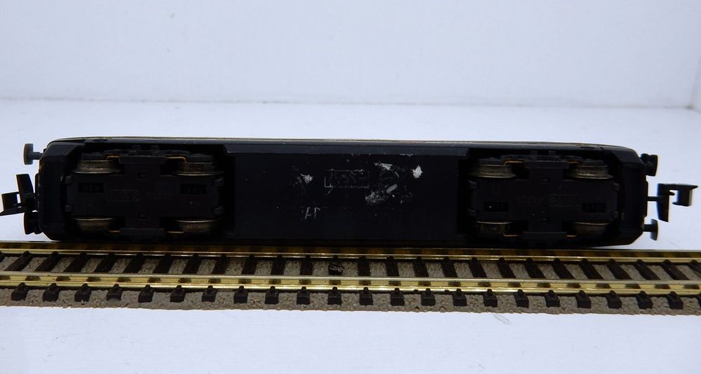 N - Kato - RhB "Rhätische Bahn"- Loc Ge 4/4 III 649" Lavin" | Kaufen auf Ricardo