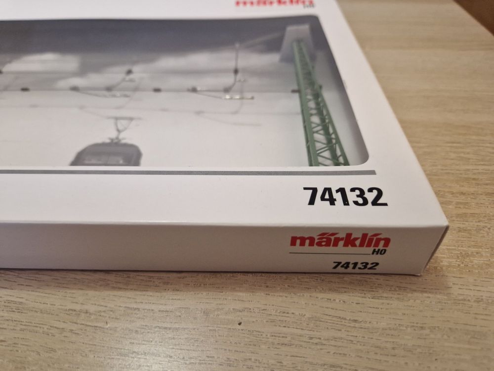 Märklin 74132 Quertragwerk für 4 gleise H0 OVP NEU (Neu und originalverpackt) in St-Aubin-Sauges ...