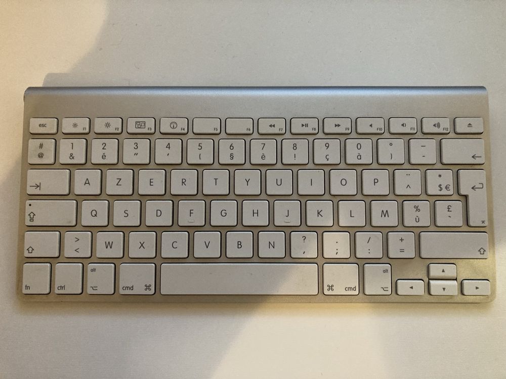 Apple Bluetooth Keyboard - Azerty | Kaufen auf Ricardo