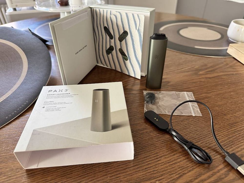 PAX 3 Smart Vaporizer - État comme neuf (Gebraucht) in Lutry für CHF 80 ...