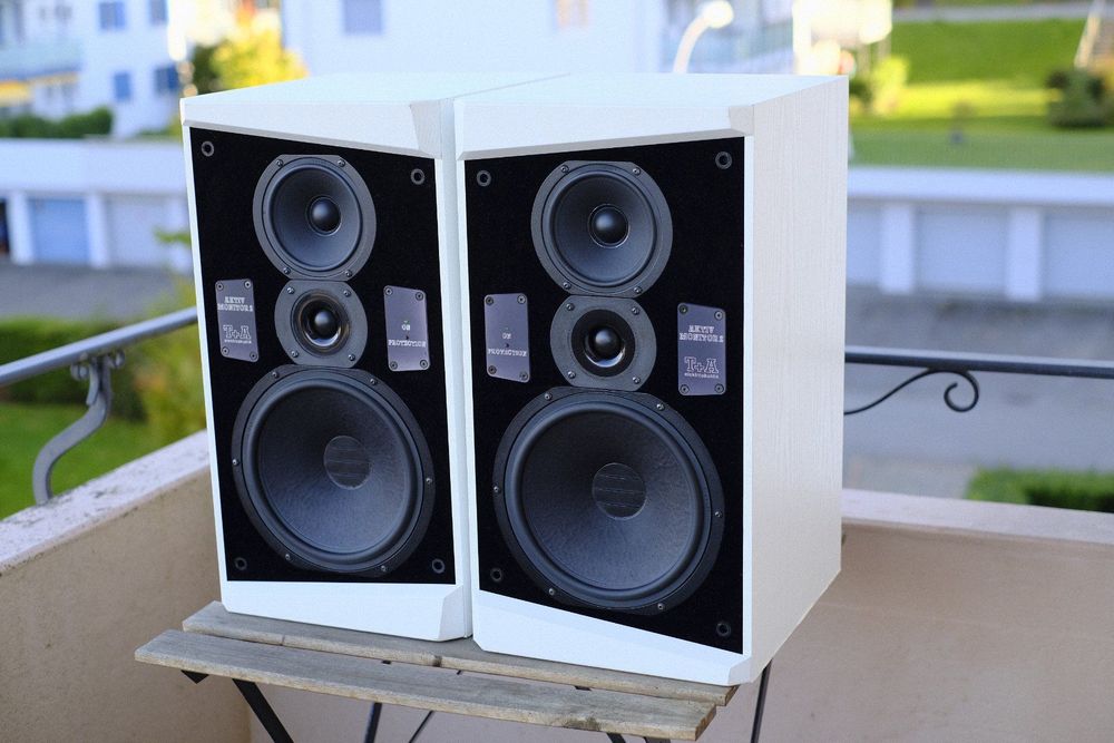 T+A Helios Aktiv Monitor 2 (Gebraucht) in Kriens für CHF 286 – mit ...