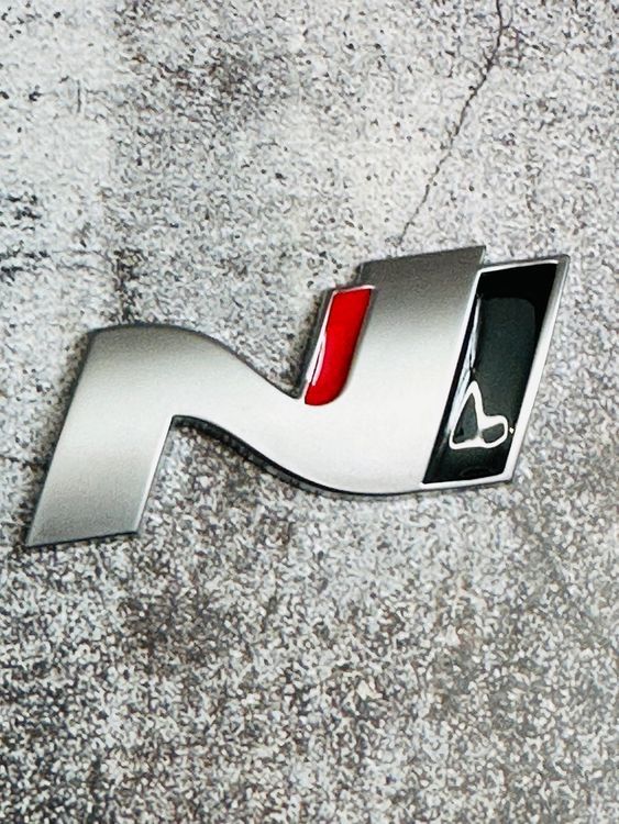 Hyundai N Emblem Schriftzug Logo aus Metall NEU Silbermatt (Neu und ...