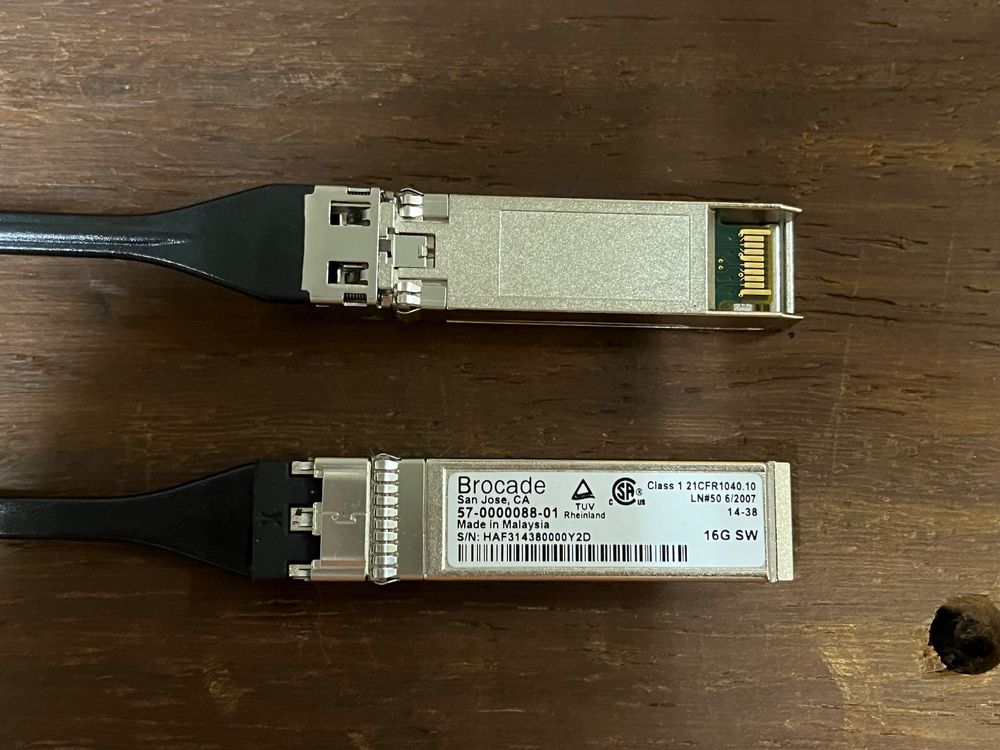 Hitachi Storage Platform G800 + Brocade Fibre Channel Switch | Kaufen ...