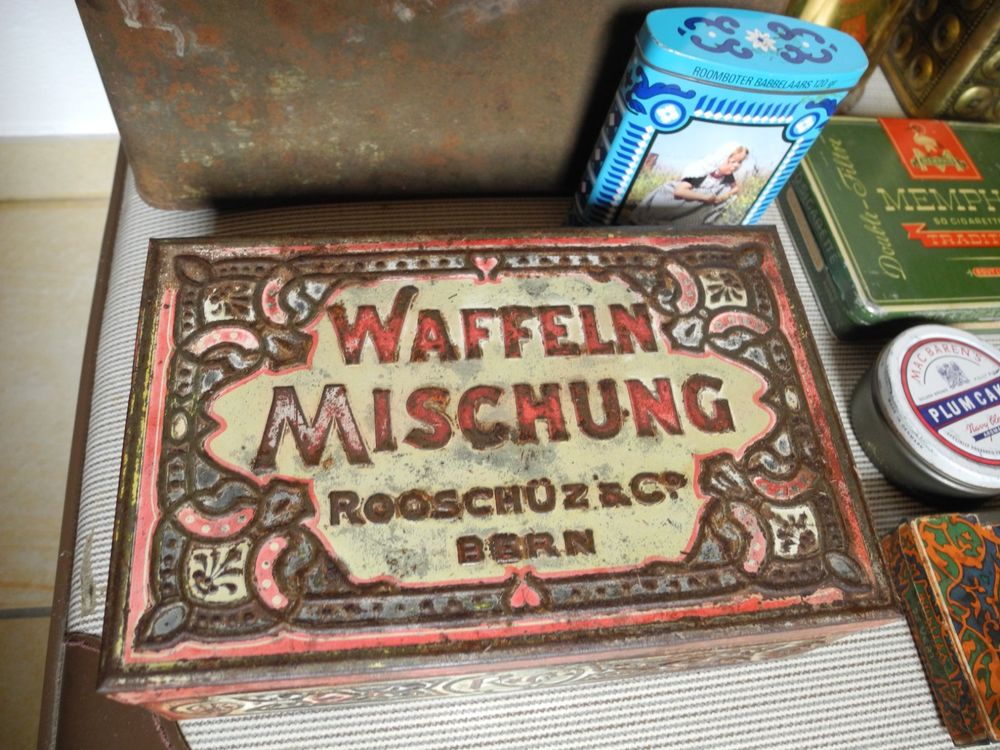 Sammlung / Lot antike Blechdosen Maggi, Kaffee Hag, Rooschüz (Gebraucht) in Madiswil für CHF 24 ...