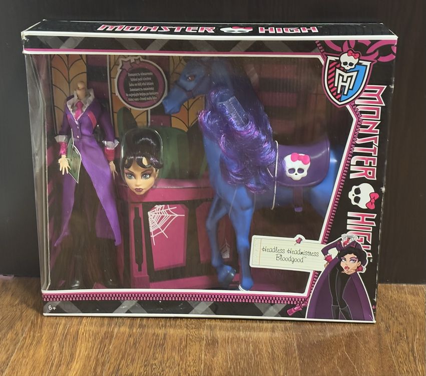 Monster High Headless Headmistress Bloodgood Doll (Neu (gemäss ...