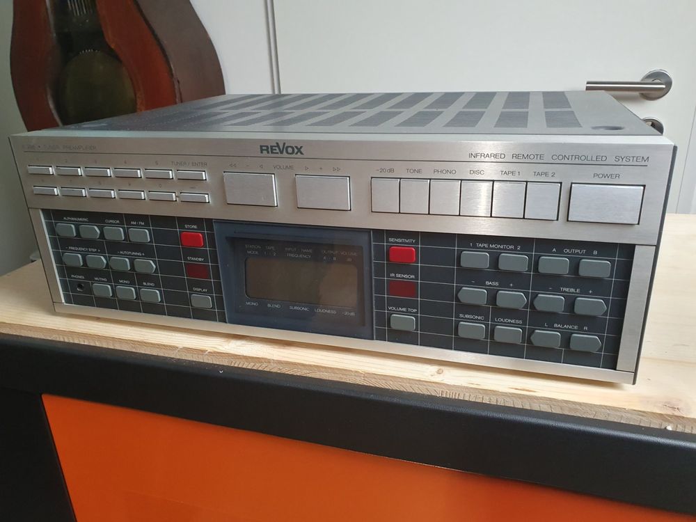 Revox B286 Preamplifier Tuner Vorverstärker (Defekt) in Steckborn für CHF 255 – nur Abholung auf ...