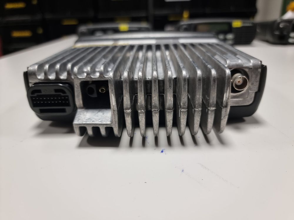 Neugerät - Motorola GM340 UHF (Gerät 5) | Kaufen auf Ricardo