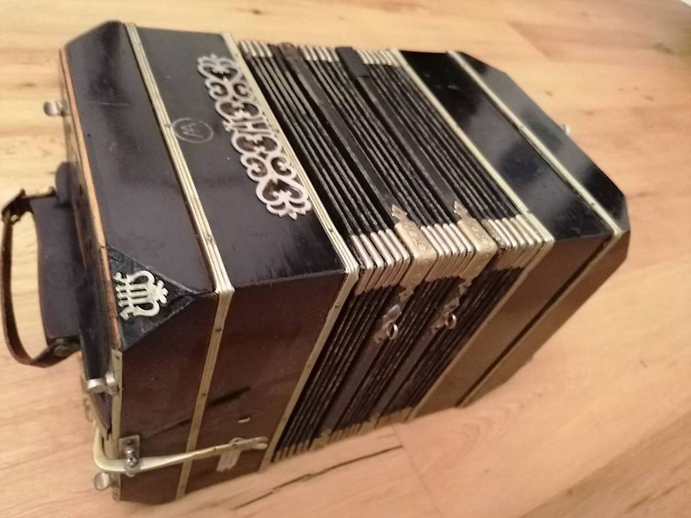 Bandoneon Arnold AA, Peguri System | Acheter sur Ricardo
