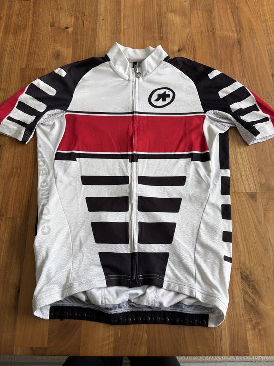 Assos Velo Shirt (Gebraucht) in Tuggen für CHF 20 – mit Lieferung auf Ricardo kaufen