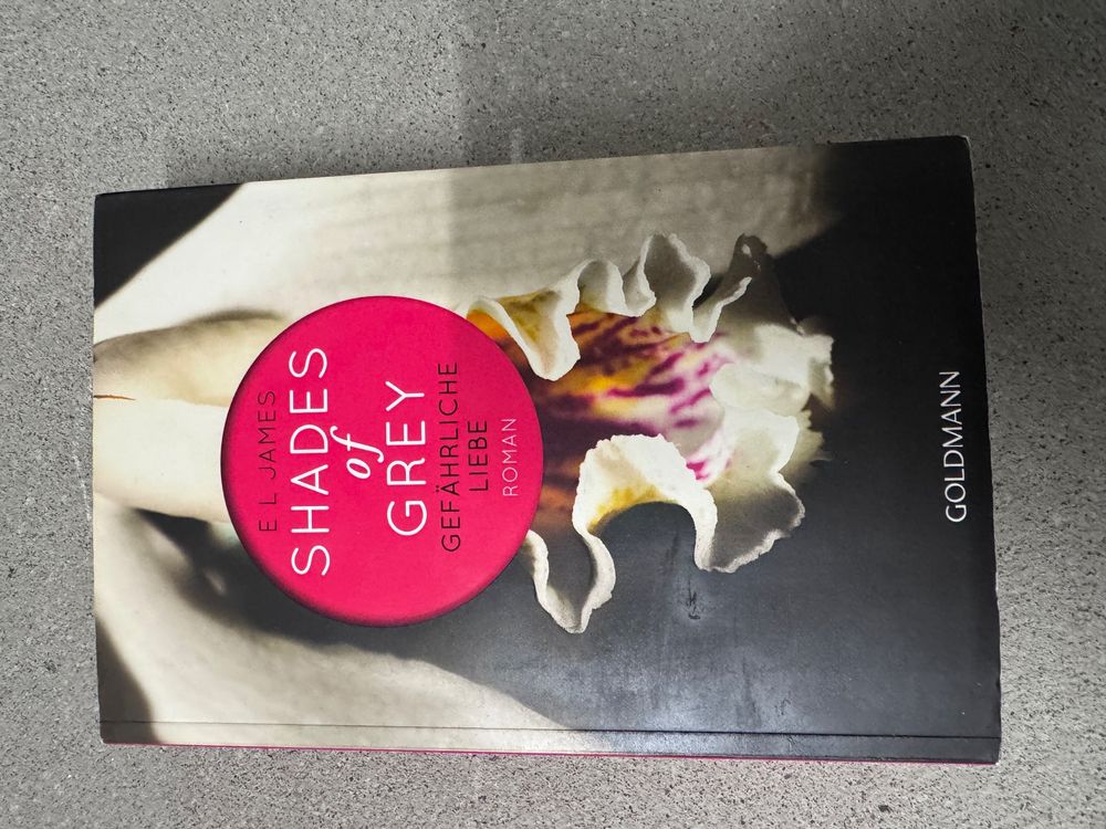 E.L. James "Shades of Grey - Gefährliche Liebe" (Gebraucht) in ...