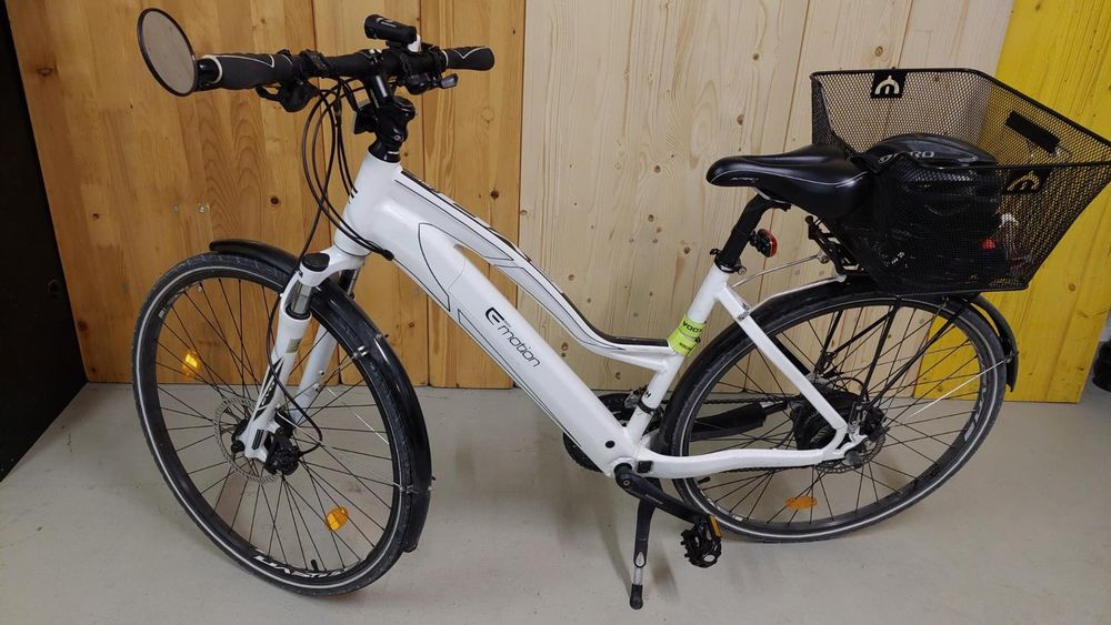 E-Bike BH E-Motion JET EVO 28" City (Gebraucht) in Kleindöttingen für ...