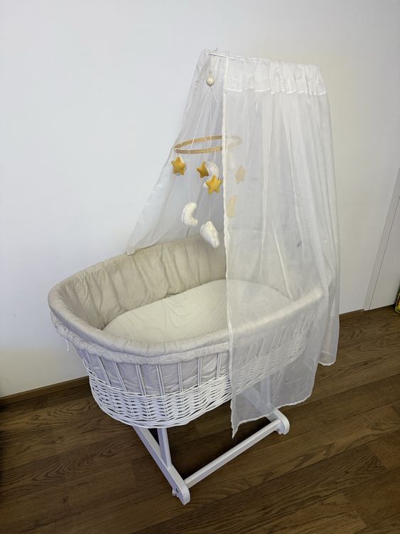 Stubenwage Alvi mit extra Alvi Madratze und Babynest (Gebraucht) in ...