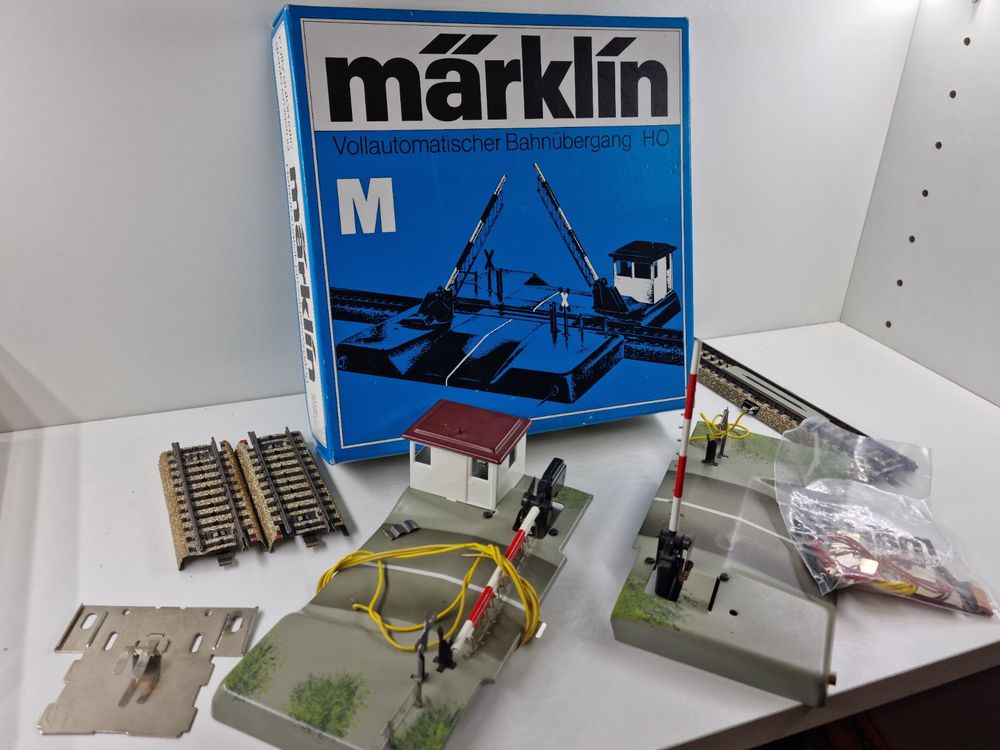 Märklin 7192 Vollautomatischer Bahnübergang H0 AC (Gebraucht) in Ried ...