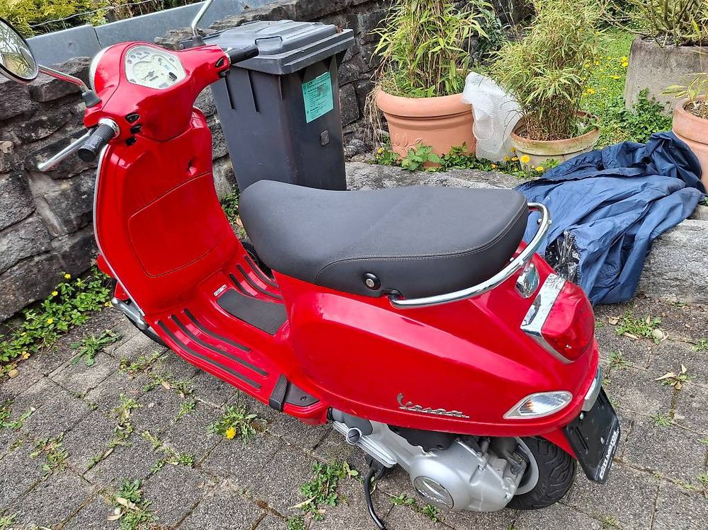Piaggio Vespa LX 125 i.e., (Gebraucht) in Lachen SZ für CHF 2800 – nur Abholung auf Ricardo kaufen