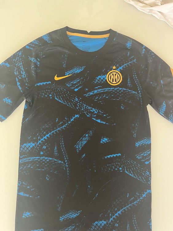 Maglietta allenamenti inter (Gebraucht) in Lugano für CHF 10 – mit ...