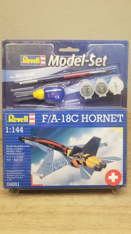 Revell 04001 F/A-18 Hornet - Starter Set mit CH-Decals (Neu und originalverpackt) in Schwadernau ...