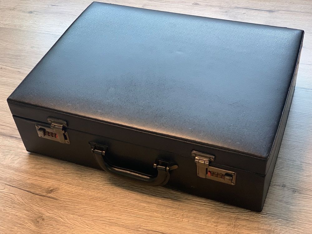 Aktenkoffer schwarz | Kaufen auf Ricardo
