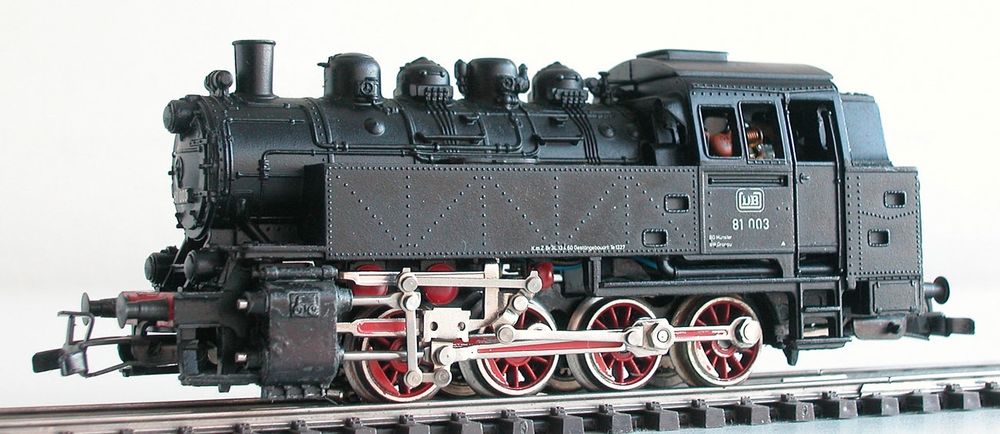 Märklin Tenderlokomotive BR 81 Spur H0 (Gebraucht) in Oberwil BL für ...