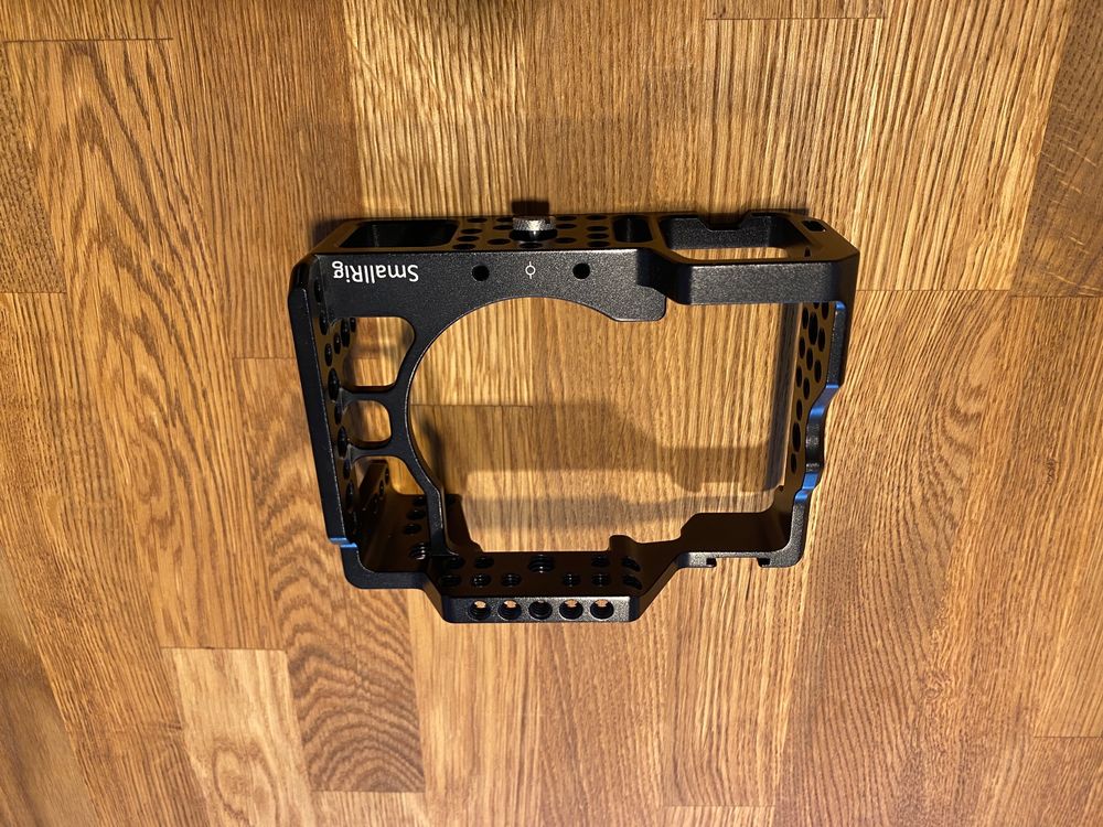 Smallrig Cage zu Sony A7iii (Gebraucht) in Lachen SZ für CHF 20 – mit ...