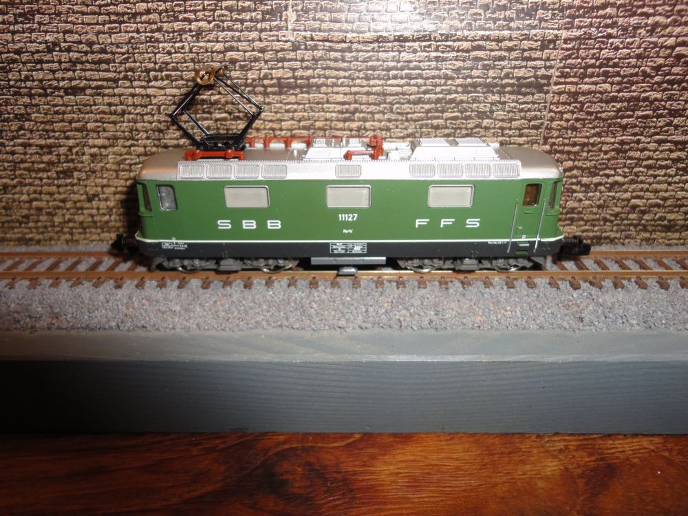 E-Lok Re4/4 grün SBB Minitrix 2071 Spur N (Neu (gemäss Beschreibung)) in Rheinfelden für CHF 37 ...