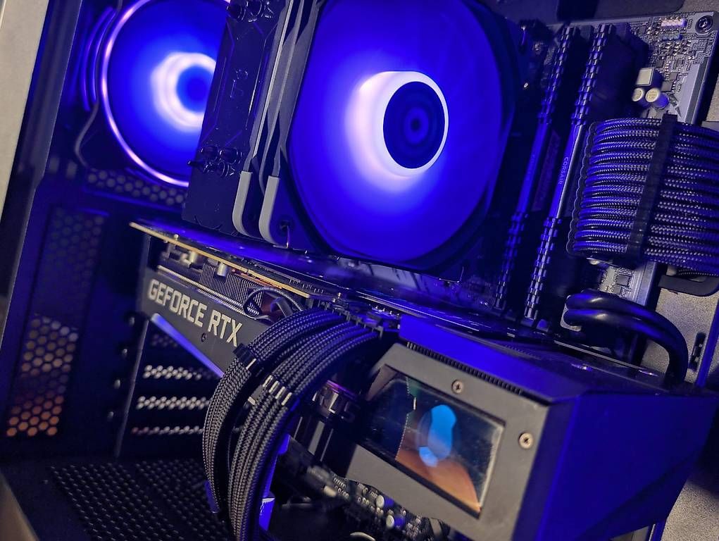 Gaming PC 5600X RTX 3070 - Leistungsstark & Top Zustand (Gebraucht) in ...