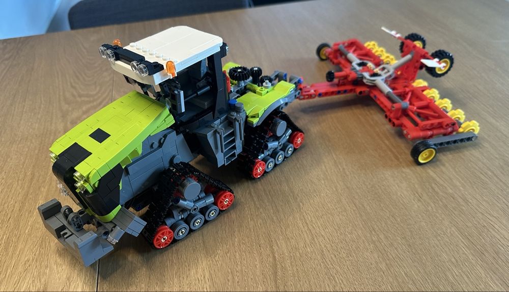 CaDA CLAAS Xerion 5000 Trac TS, Neuwertig, Bausatz (Neu (gemäss ...