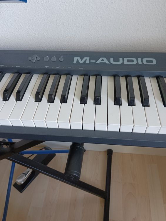 Keyboard 88 keys MIDI (Neu (gemäss Beschreibung)) in Frick für CHF 175 ...