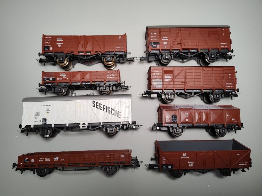 Roco 44002 Güterwagen-Set DB (8 Wagen) (Gebraucht) in Bachenbülach für ...