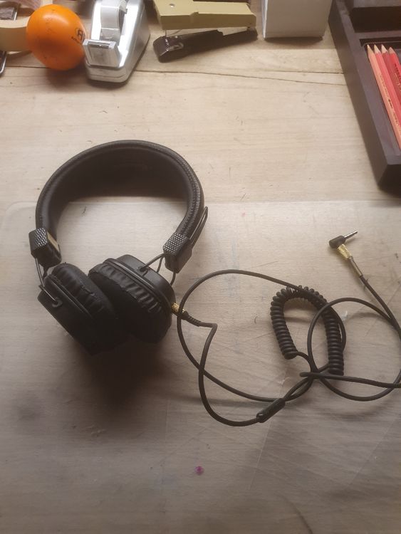 Casque filaire Marshall (Gebraucht) in Echarlens für CHF 25 – mit ...