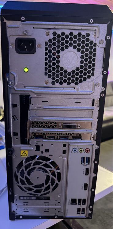 Omen Gaming-PC mit NVIDIA GTX 1070 i7 & Razer Huntsman Mini | Kaufen ...