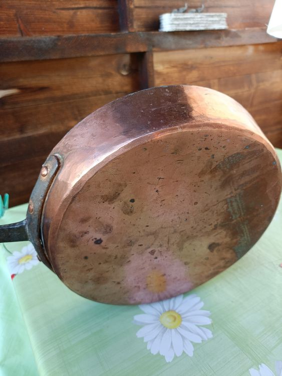 2 ANTIKE KUPFER PFANNEN CASSEROLLEN (Gebraucht) in Sargans für CHF 10 – mit Lieferung auf ...