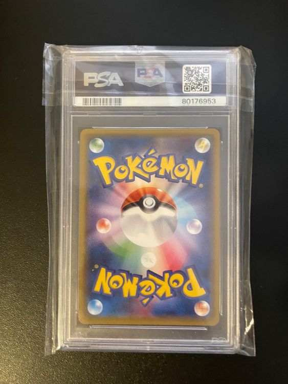 Pokémon Vulpix Poncho Wearing Pikachu PSA 9 | Kaufen auf Ricardo