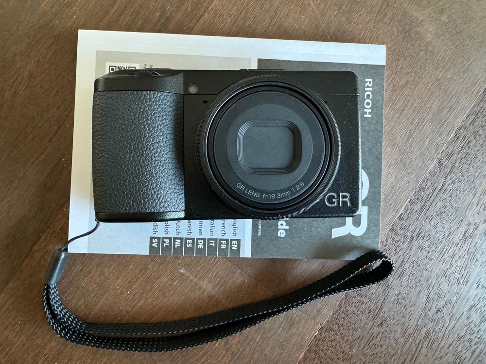 Ricoh GR III (Gebraucht) in Richterswil für CHF 688 – mit Lieferung auf ...